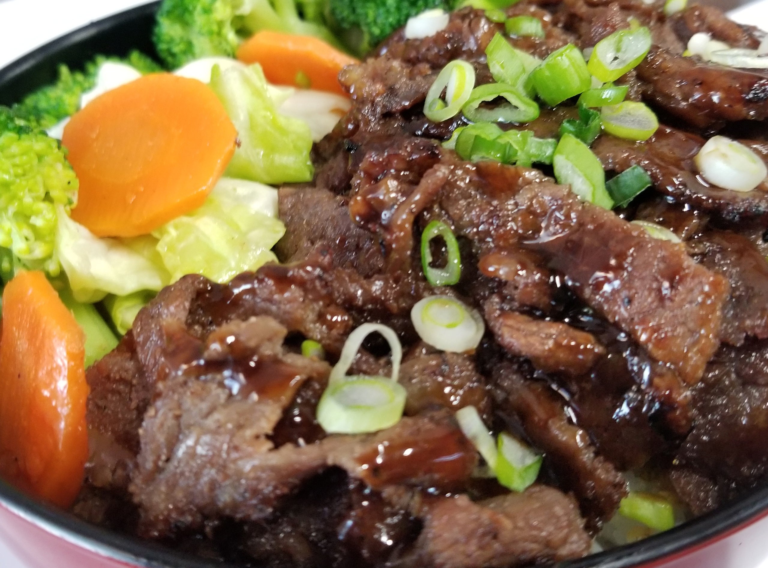 bowl - Grilled Beef | SPIN POKE & GRILL