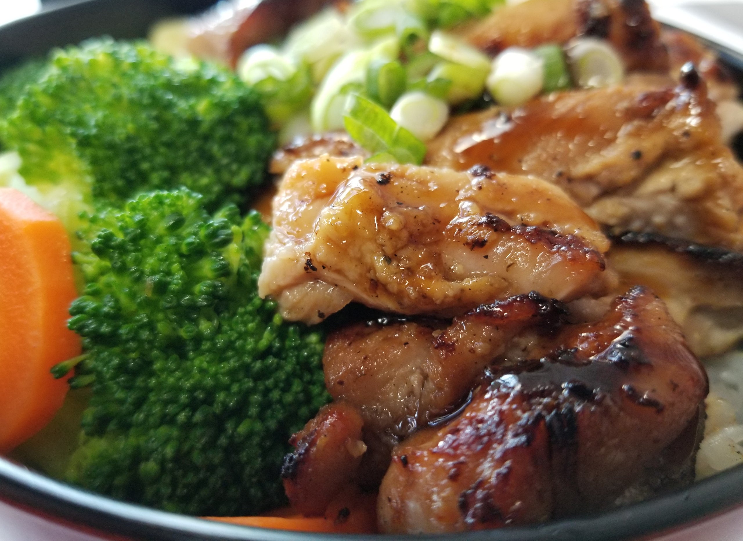 bowl - Grilled Chicken | SPIN POKE & GRILL